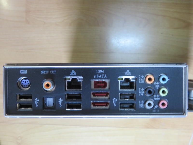 A.P5/S775主機板-華碩P5E WS PRO/TW300-E5工作站WI1520 SATA DDR2 直購價880 | 露天市集 | 全 ...