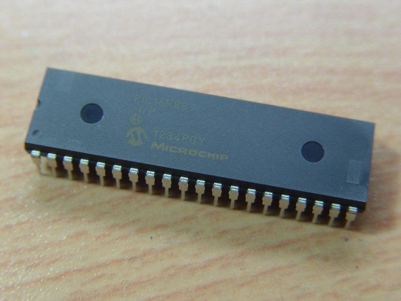 全新Microchip PIC 單晶片16F887 DIP包裝 (內建石英震盪器比16F877更好用) | 露天市集 | 全台最大的網路購物市集