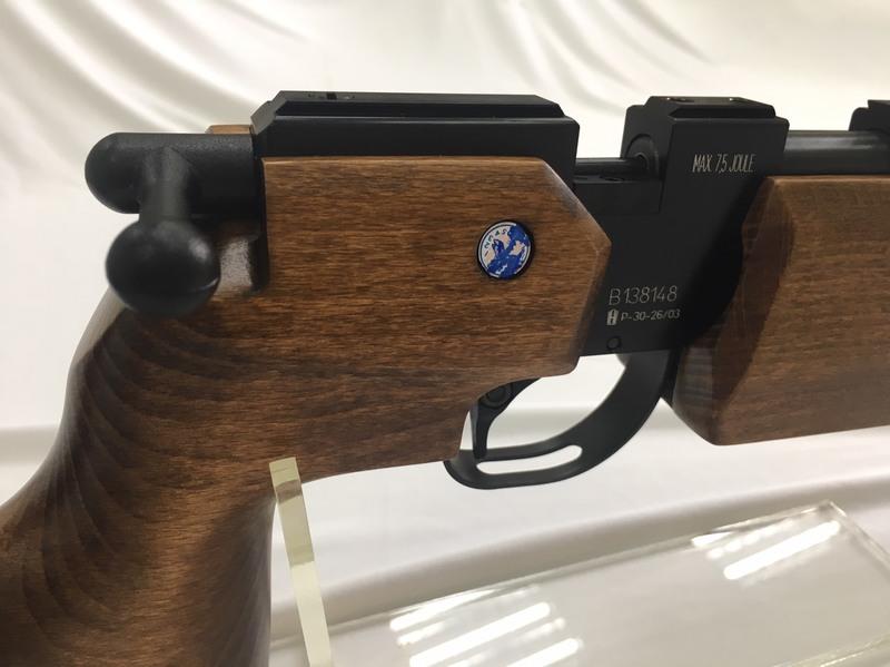 //空氣槍//捷克國營槍廠 Česka zbrojovka 經典空氣槍 CZ 200T 4.5mm ISSF認證競技用槍 | 露天市集 | 全 ...