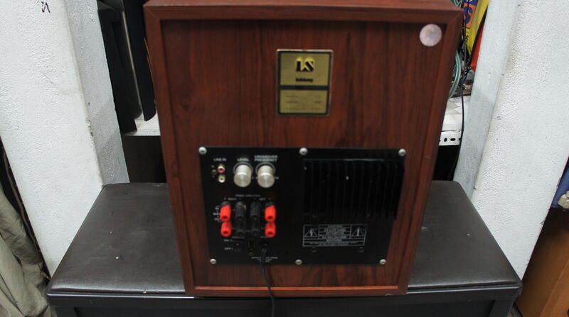 美國 leisheng 型號hf-800 高級 重低音 喇叭 高44 寬33深 43 | 露天市集 | 全台最大的網路購物市集