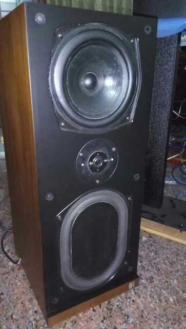 代售胡桃木色KEF Calinda SP1053 | 露天市集 | 全台最大的網路購物市集