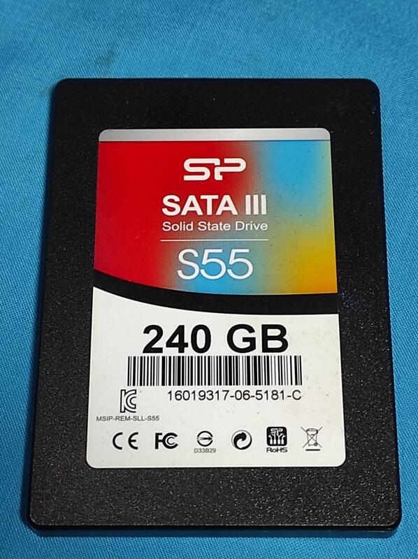 SP Silicon Power 廣穎 S55 240GB 2.5吋 SSD/固態硬碟/SATA III 良品 | 露天市集 | 全台最大的網路購物市集