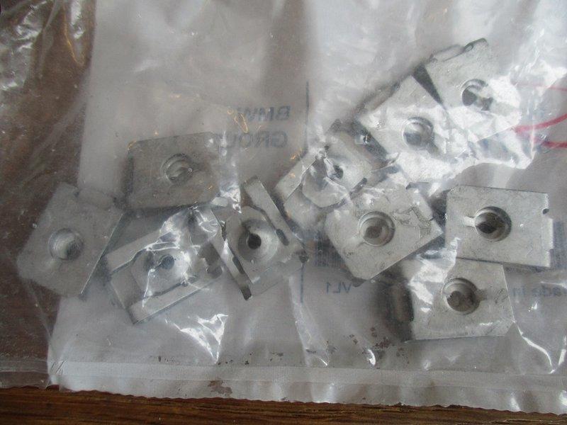 BMW 原廠固定扣51717065773 | 露天市集 | 全台最大的網路購物市集