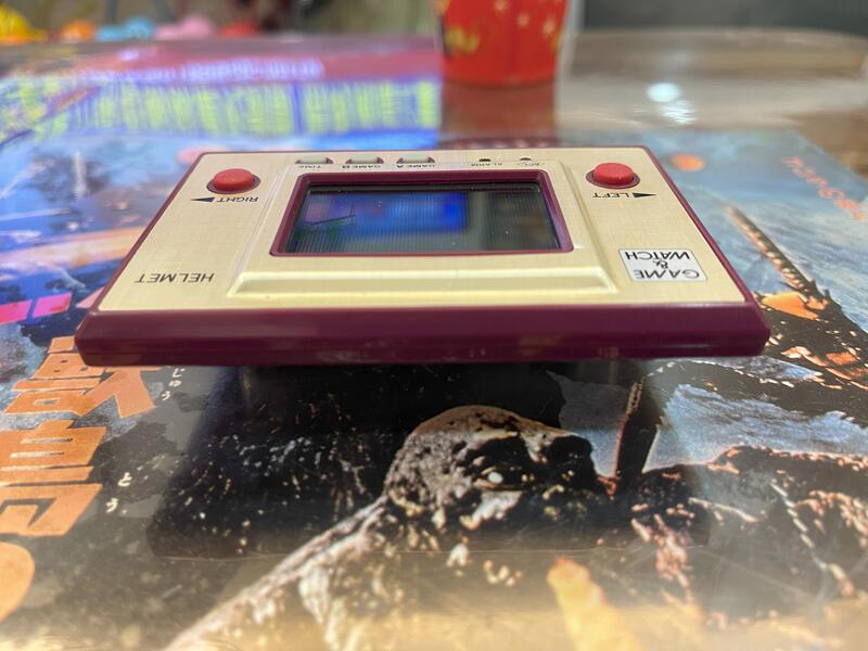 任天堂 Nintendo Game & Watch HELMET CN-07 禍從天降 初代掌機 遊戲機 | 露天市集 | 全台最大的網路購物市集