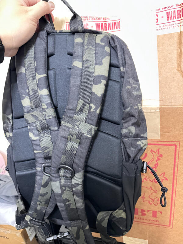 LBT-8006A BMC 14L Day Pack, V2(黑多地、背包、單日包、騎行包) | 露天市集 | 全台最大的網路購物市集