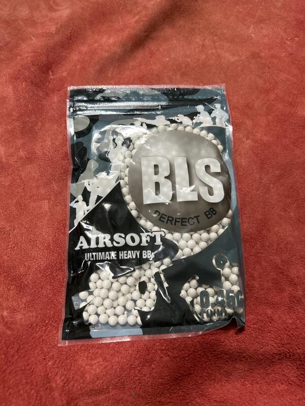 一包一標 限時出清 BLS 0.45g精密研磨加重彈 BB彈(白色 1000粒裝) | 露天市集 | 全台最大的網路購物市集