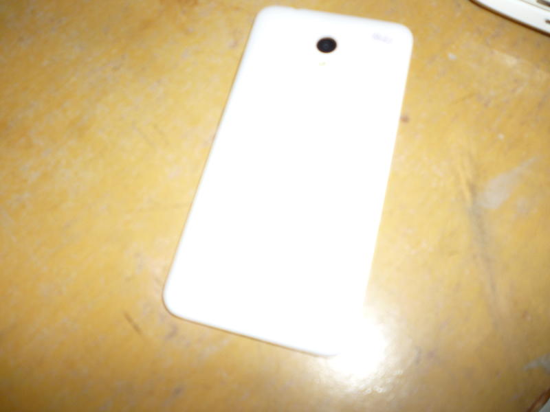 ASUS-ZOOD-4G手機800元-功能正常 | 露天市集 | 全台最大的網路購物市集