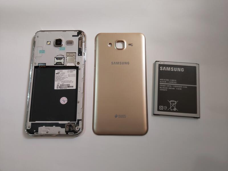 SAMSUNG三星J7 J700F 5.5吋螢幕1.5G/16G安卓5.1.1系統 八核心4G LTE智慧型手機~HH | 露天市集 | 全台 ...