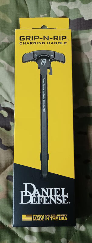 原廠Daniel Defense AR-15 CHARGING HANDLE 拉抦-全新真品-現貨 | 露天市集 | 全台最大的網路購物市集