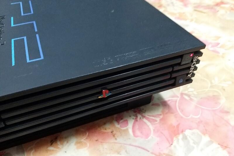 個人二手舊物出清 SONY PlayStation 2 PS2 SCPH-35000 | 露天市集 | 全台最大的網路購物市集