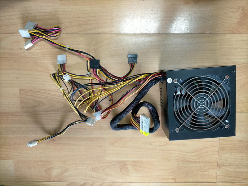 L.電源供應器- 酷媽 RS-350-PCAR-I3 350W 12公分風扇 SATA 顯卡 直購價120 | 露天市集 | 全台最大的網路購物市集