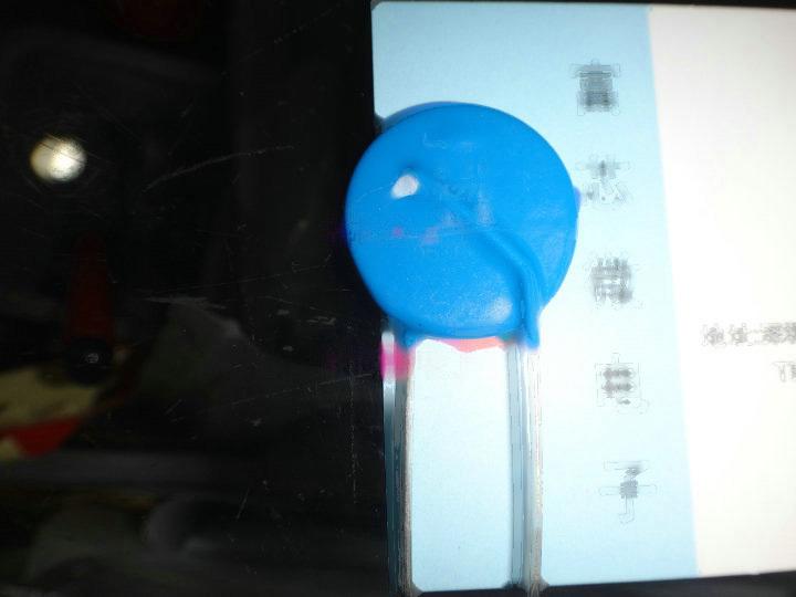 [含稅]S20K275 S20K275E2 直徑20MM 275V直插壓敏電阻 EPCOS原裝 | 露天市集 | 全台最大的網路購物市集