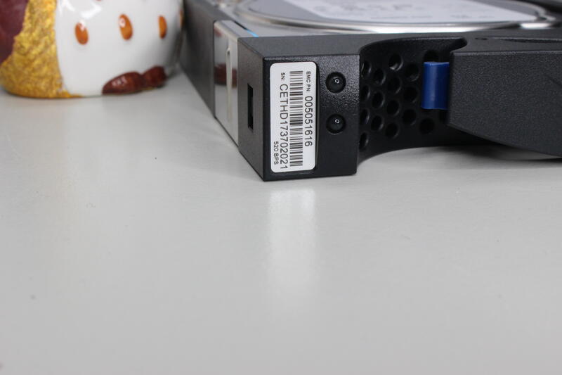 EMC 005051616 2TB 7.2K 3.5" 12Gb D3-VS07-2000 unity 300 400 | 露天市集 | 全台 ...