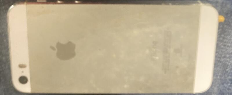 二手市面稀少復古2013年APPLE iPhone 5s A1530(可以開機但有鎖密碼當收藏/裝飾品) | 露天市集 | 全台最大的網路購物市集