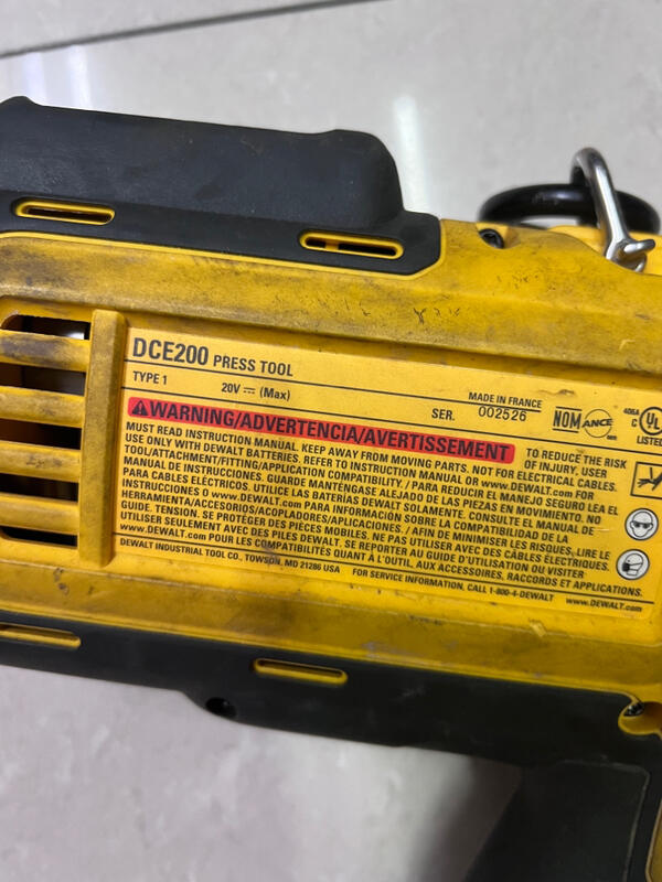 二手外匯DEWALT DCE200 空機一支 充電式水管壓接 得偉dce200壓接20v (型號 DCE200) 單主機 | 露天市集 | 全 ...