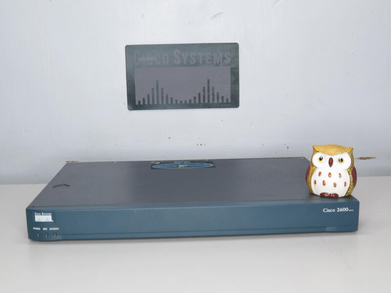 Cisco 2621 Router | 露天市集 | 全台最大的網路購物市集