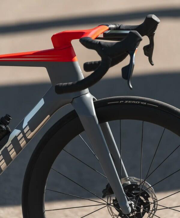 瑞士 BMC TMR-01 THREE 成車 2024 Teammachine R 01 > BIKEfun拜訪單車 | 露天市集 | 全台最 ...