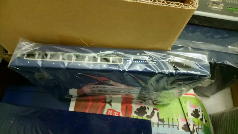 NETGEAR 交換器 FS308 8埠 GS516T 16埠 FS726T 24埠 10/100M | 露天市集 | 全台最大的網路購物市集