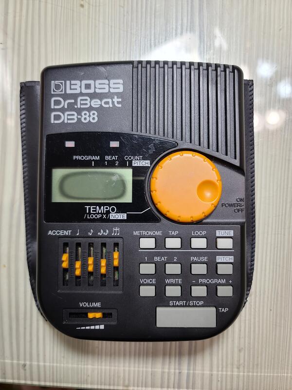 (B7) 二手 Boss Dr.Beat DB-88 「拍子先生」專業多功能節拍器 /可開機/螢幕老化/零件機 | 露天市集 | 全台最大的網路購物市集
