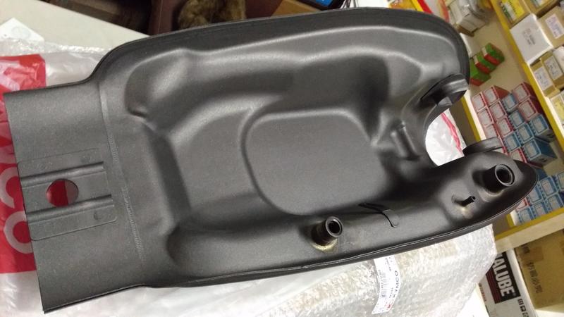 KYMCO 公司貨：奇俠KTR125/150新型汽油桶汽油箱。舊型車款可上，要換LBF3感應式汽油浮筒、油量指示燈控制器 | 露天市集 | 全 ...