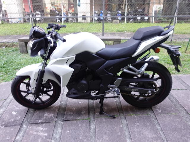 【巨翔車業】 三陽SYM T3 300 ABS 2015年 二手/中古機車 | 露天市集 | 全台最大的網路購物市集