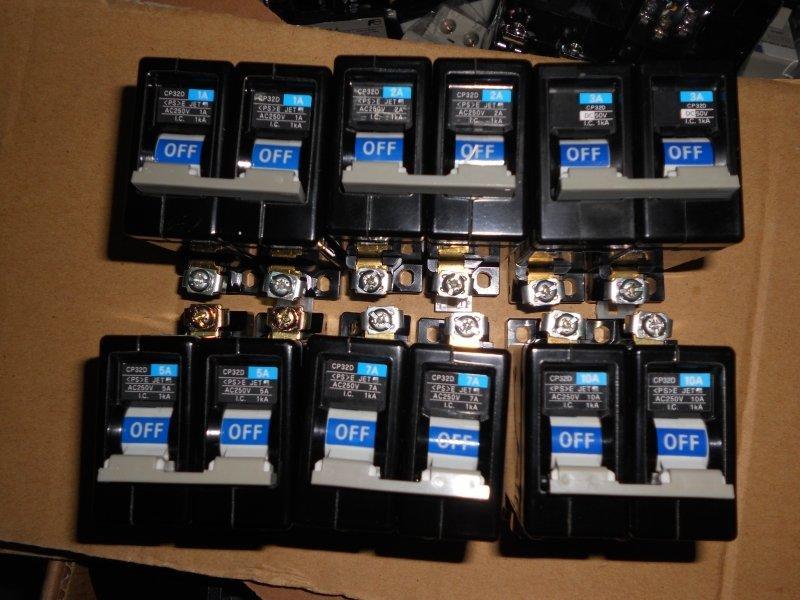 日本 Fuji 富士 迴路保護器 CP31 CP31D 1P CP32D 2P 螺絲固定 軌道式 | 露天市集 | 全台最大的網路購物市集