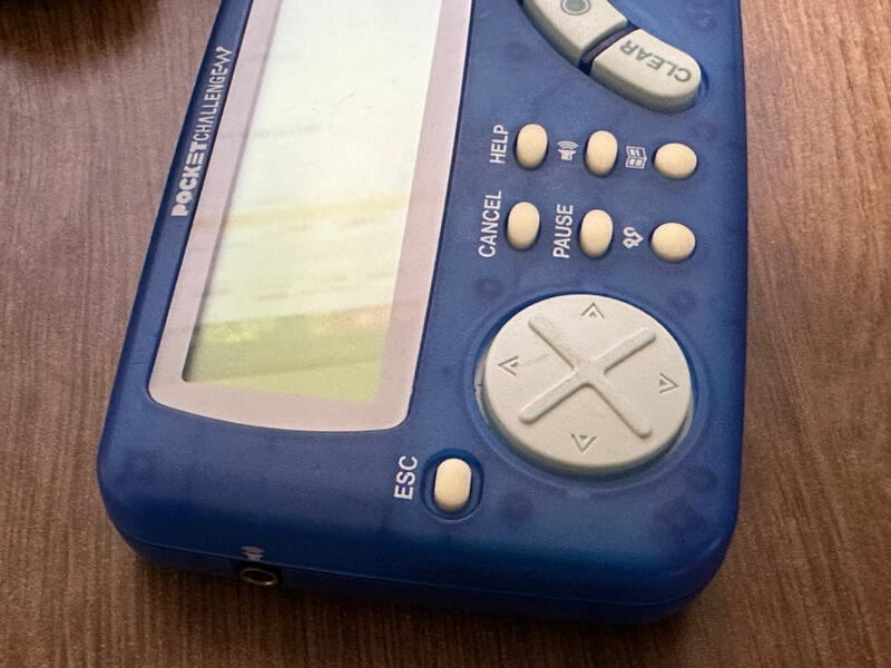 Pocket Challenge W V2 掌機 WonderSwan | 露天市集 | 全台最大的網路購物市集