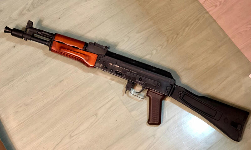 已售出-GHK AK104 全鋼火控仿真刻印實木護木GBB 一槍一匣 | 露天市集 | 全台最大的網路購物市集