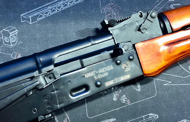 已售出-GHK AK104 全鋼火控仿真刻印實木護木GBB 一槍一匣 | 露天市集 | 全台最大的網路購物市集