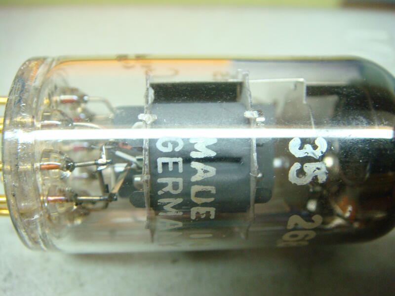 【Ro-Co Tube】真空管:德國 SIEMENS E88CC/6922 真空管 ( 此僅一支 ) 灰色垂直隔板 | 露天市集 | 全台最大 ...