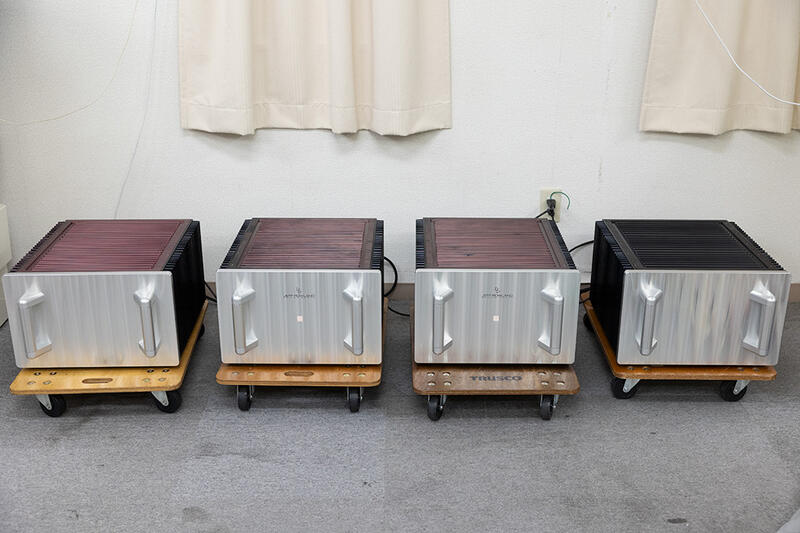 科技島-代購JEFF ROWLAND MODEL 9 MONO MONO POWER AMPLIFIER-已售出 | 露天市集 | 全台最大的 ...