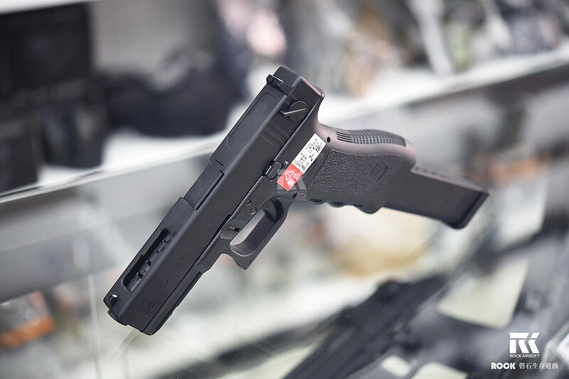 【磐石】Umarex/VFC G18 G18C Glock 18 長彈匣 GBB 瓦斯手槍 授權刻字- V3-G18C | 露天市集 | 全台 ...