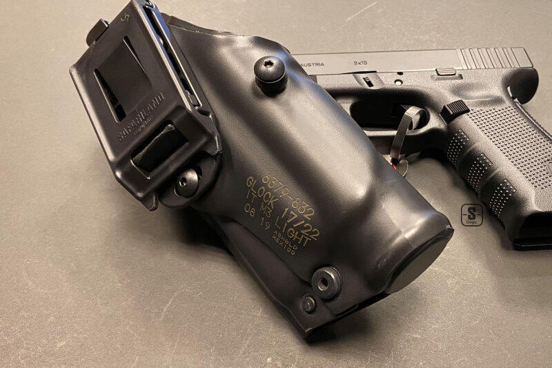 模動工坊 SAFARILAND 6379 ALS® Glock G17 X300 槍燈用 快拔槍套 右手 #1036 | 露天市集 | 全台最 ...