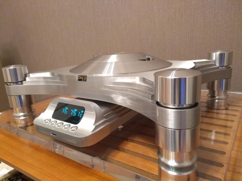 科技島- 預購95成新經典銘機ORACLE CD2000 CD PLAYER-已售出 | 露天市集 | 全台最大的網路購物市集