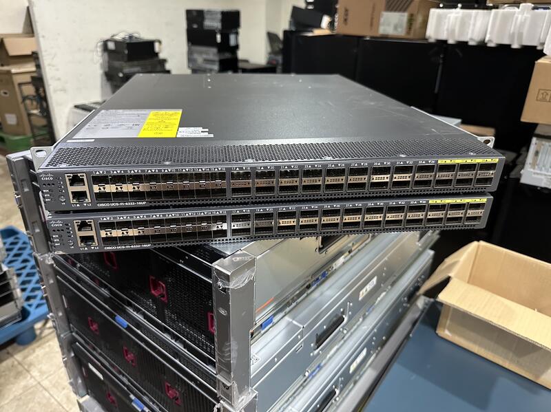 Cisco UCS-FI-6332-16UP 24x 40GB QSFP+ 16x 16GB SFP 光纖網路交換器 | 露天市集 | 全台最 ...
