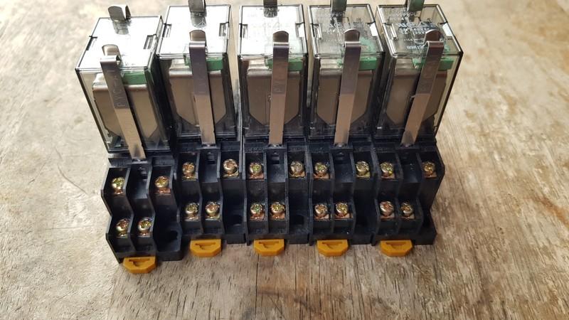 Fuji 富士 HH52P-FL HH52PW-L DC24V 繼電器(含座一組53元，大特價) | 露天市集 | 全台最大的網路購物市集