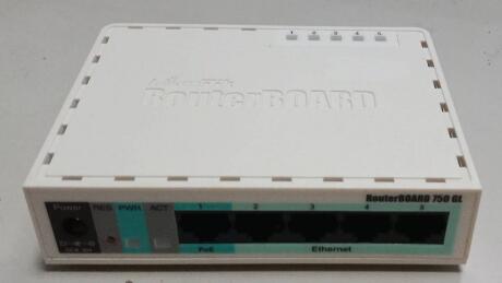 MikroTik RB750GL RouterBoard 路由器 防火牆 | 露天市集 | 全台最大的網路購物市集