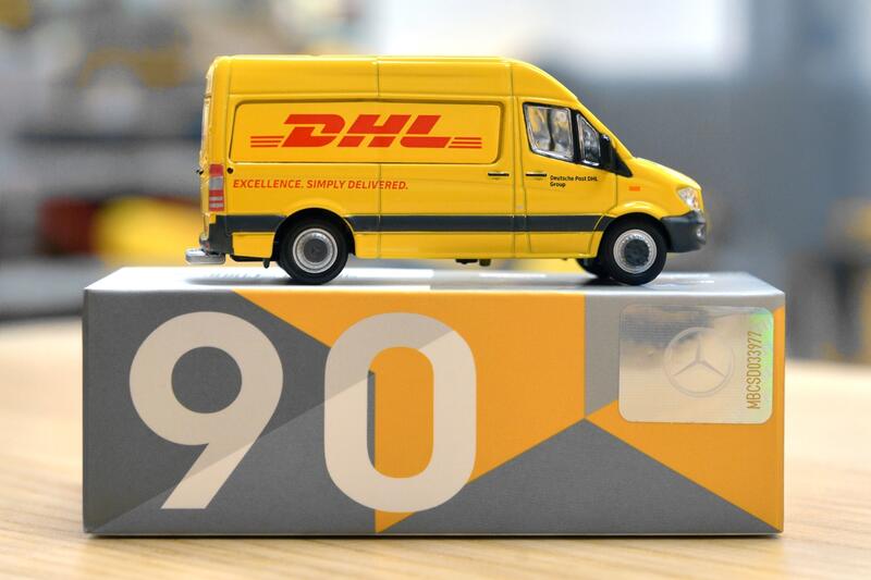 ☆勳寶玩具舖【現貨】TINY 微影 城市 香港 90 賓士 Benz Sprinter FL DHL 運輸車 物流車 | 露天市集 | 全台最大的網路購物市集