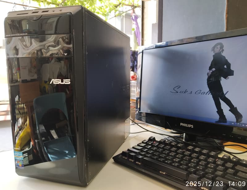 (A)🖥【ASUS Essentio CM6730】經典W7電腦主機｜i5四核｜8GB記憶體｜GT530獨顯 | 露天市集 | 全台最大的網路購物市集