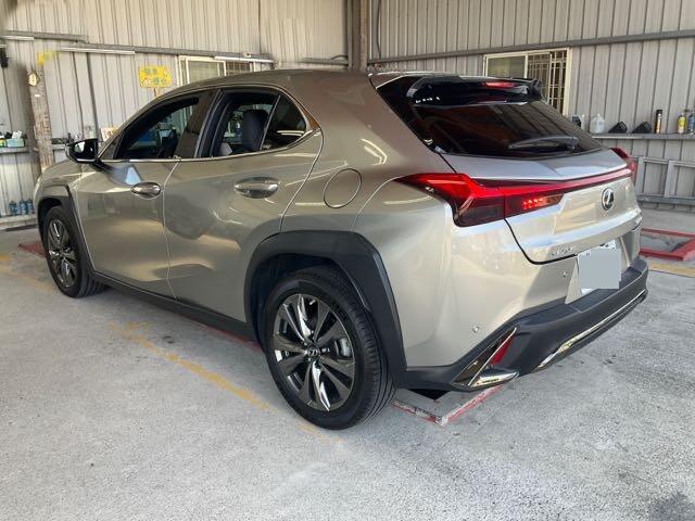 自售 2020 UX200 跑3萬 車況優 無待修 可全貸或超貸 | 露天市集 | 全台最大的網路購物市集