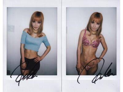 AIKA 劇中拍攝服裝一套+簽名拍立得 TRE TAE 成人展 | 露天市集 | 全台最大的網路購物市集