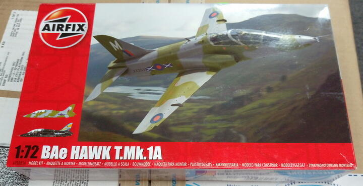 Airfix 1/72 BAe HAWK T.Mk.1A 鷹式戰鬥教練機 組裝模型_A03085A | 露天市集 | 全台最大的網路購物市集