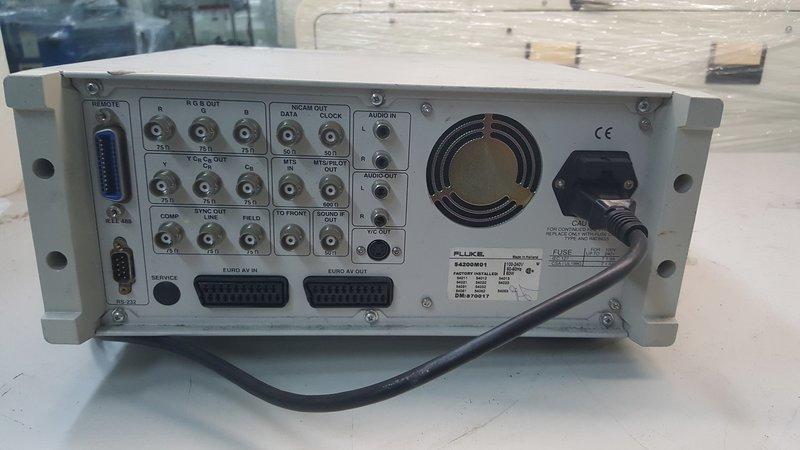 FLUKE 54200M01 TV signal generator A2-1 | 露天市集 | 全台最大的網路購物市集
