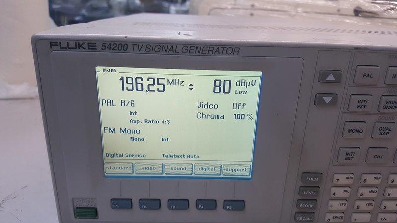 FLUKE 54200M01 TV signal generator A2-1 | 露天市集 | 全台最大的網路購物市集