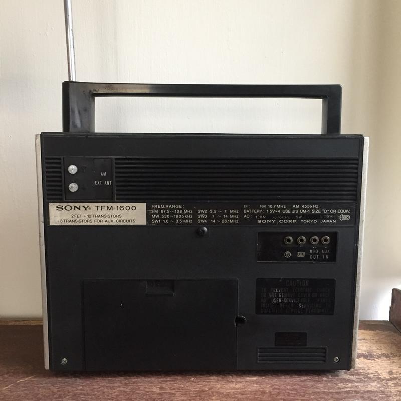 SONY 早期收音機 ソニー TFM-1600 (已售出，勿下標) | 露天市集 | 全台最大的網路購物市集