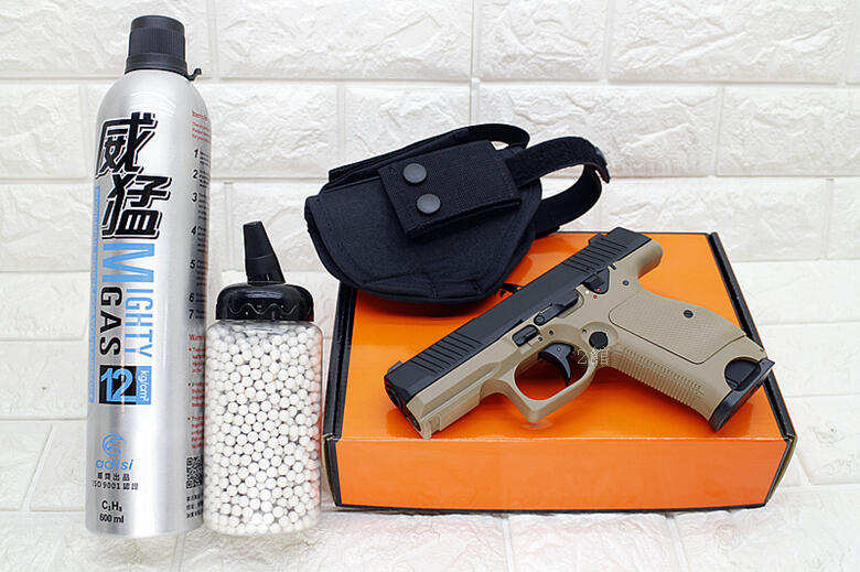 2館 KIZUNA WORKS KW-15K 俄羅斯 手槍 瓦斯槍 沙 + 12KG瓦斯 + 奶瓶 + 槍套 ( GBB | 露天市集 | 全台最大的網路購物市集