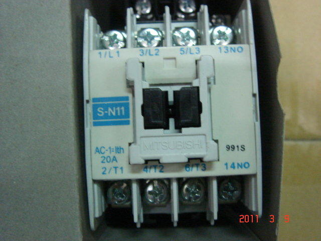 [多元化清倉品]三菱電磁接觸器 SN11 110V/220V 9成新 4A或3A1B (量多可詢問) | 露天市集 | 全台最大的網路購物市集