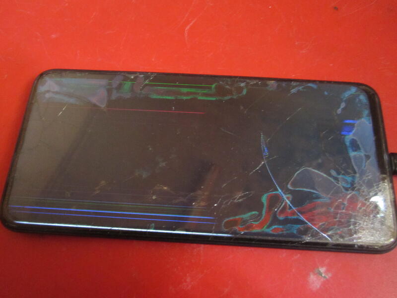 HUAWEI STK-L22 面板破 其他不知 零件機 | 露天市集 | 全台最大的網路購物市集