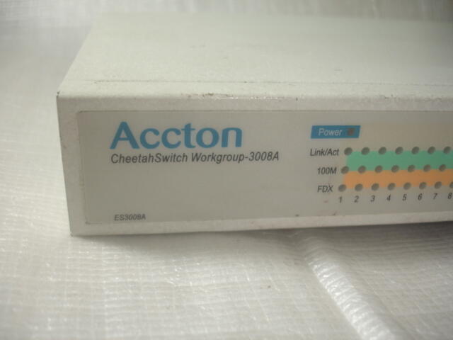 智邦 Accton ES3008A Switch Hub 8埠網路交換器 露天二手3C大賣場品號 3008 | 露天市集 | 全台最大的網路購物市集