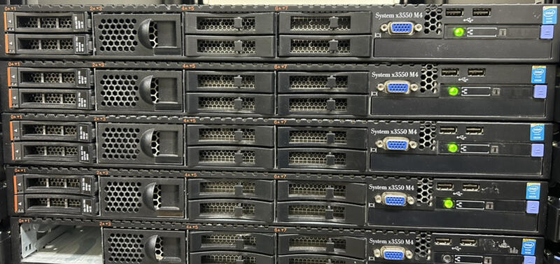 IBM X3550M4 伺服器 2695V2*2 24核心64GB M5110 RAID 導軌 可拆售 | 露天市集 | 全台最大的網路購物市集